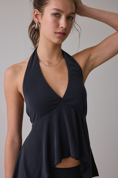 Open Back & Backless Tops | Urban Outfitters