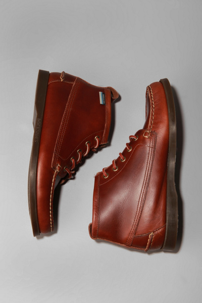 Sebago Beacon Chukka Boot | Urban Outfitters Canada
