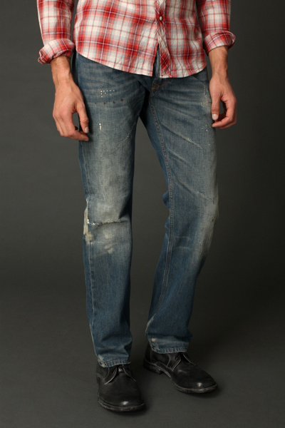 Diesel Viker 8J3 Jean | Urban Outfitters Canada