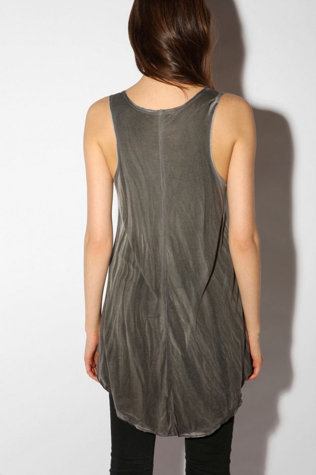 Staring at Stars Super Soft Extreme High/Low Tank Top | Urban Outfitters