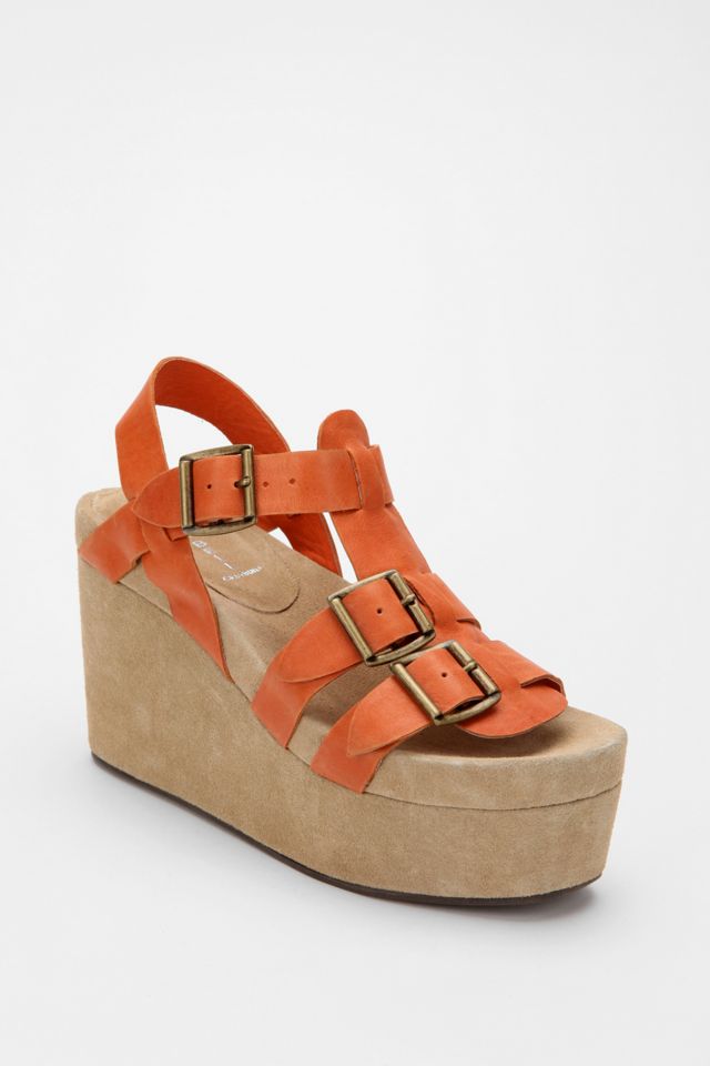 Jeffrey Campbell Douma Platform Wedge Sandal | Urban Outfitters Canada