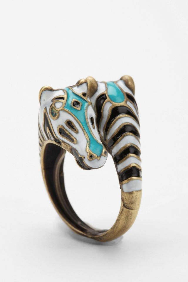 Dueling Animal Ring | Urban Outfitters