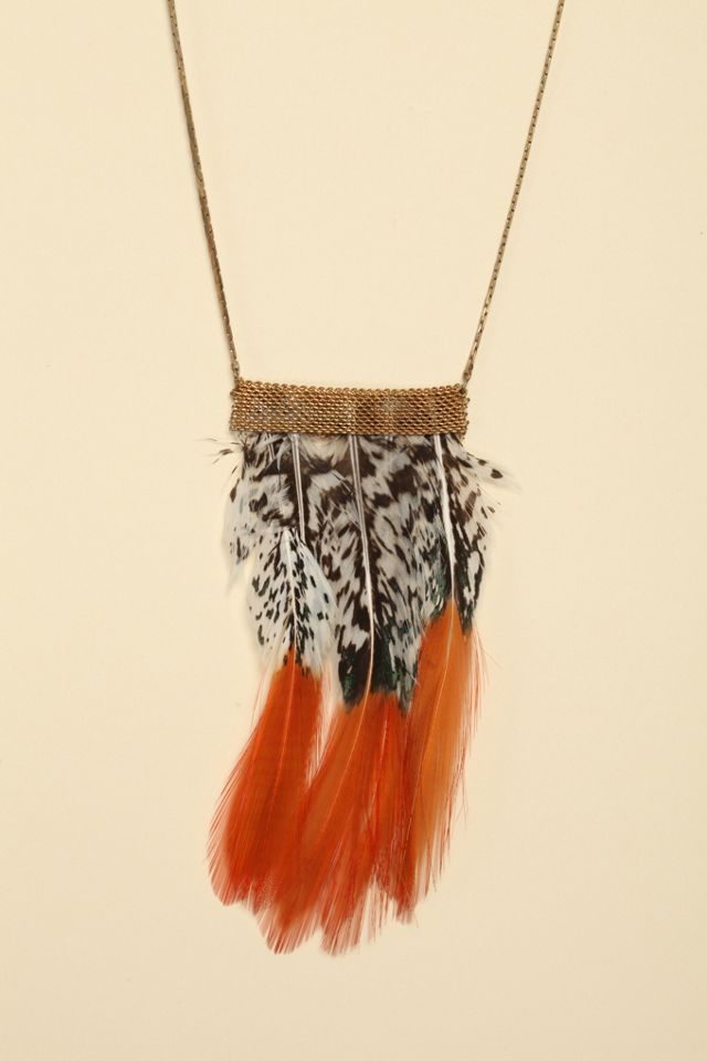 serefina Vintage Mesh Feather Necklace | Urban Outfitters