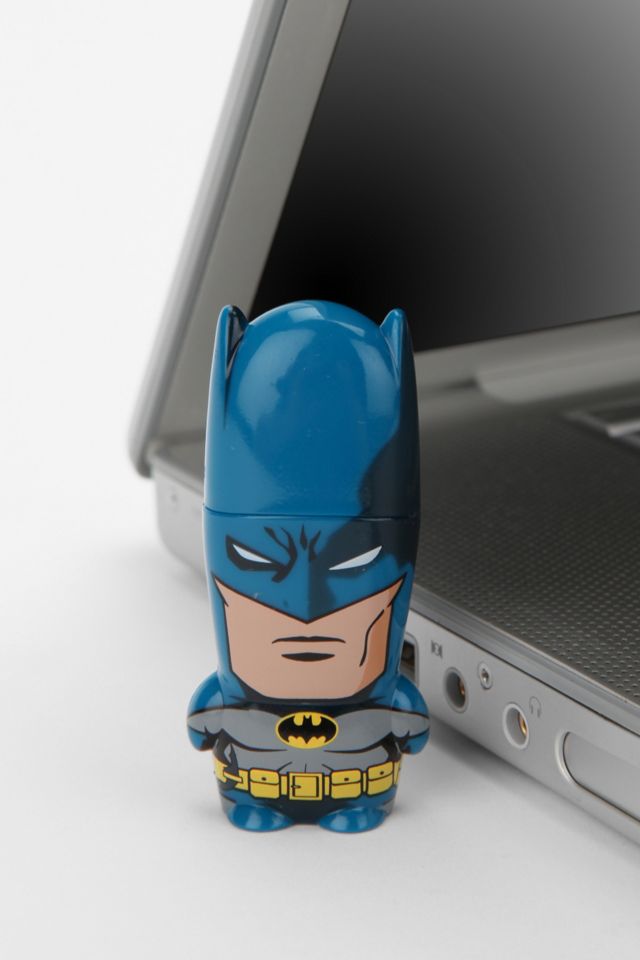 Batman USB 2GB Flash Drive | Urban Outfitters