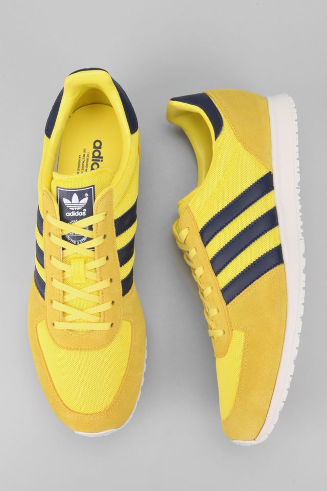 adidas adiSTAR Racer Sneaker | Urban Outfitters