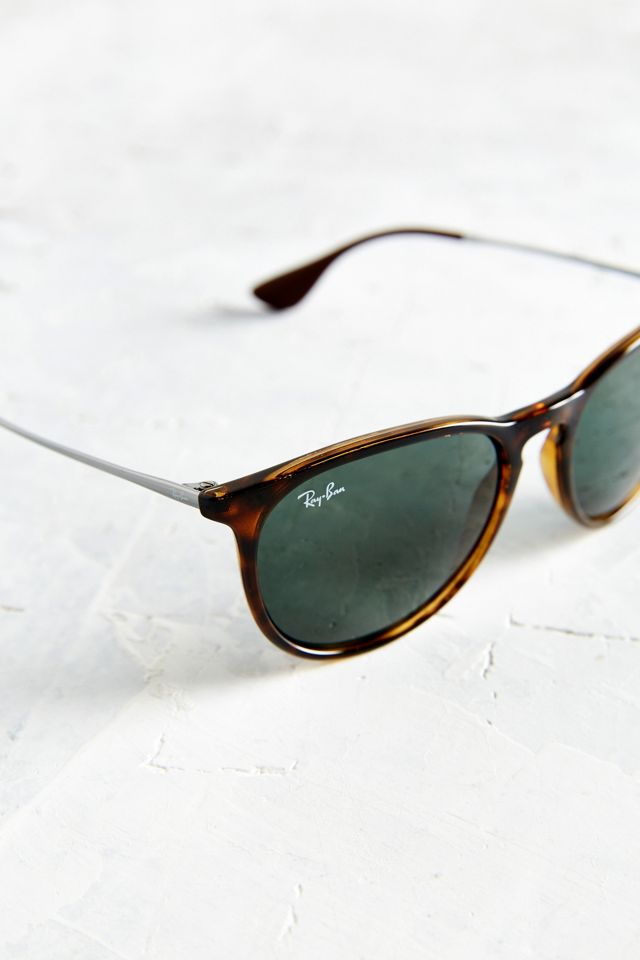 Ray-Ban Erika Sunglasses | Urban Outfitters