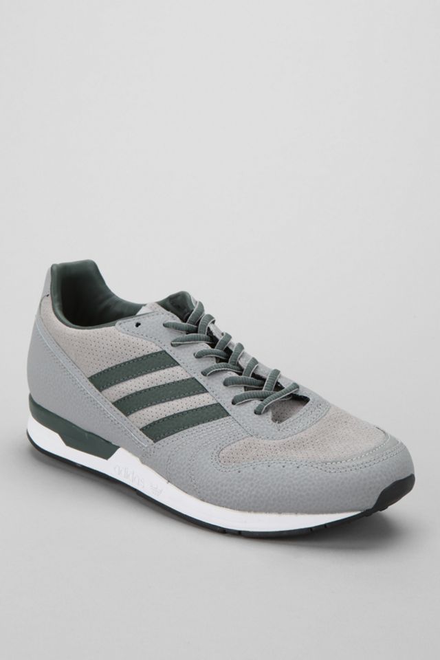 adidas Marathon 88 Sneaker | Urban Outfitters