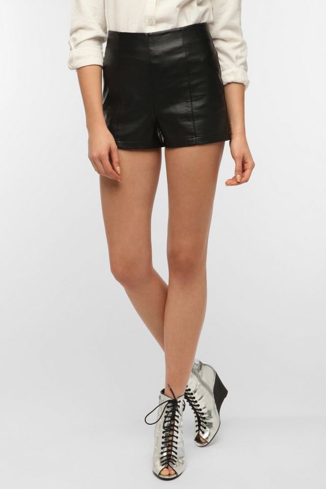Sparkle & Fade - Short pin-up taille haute de similicuir | Urban ...
