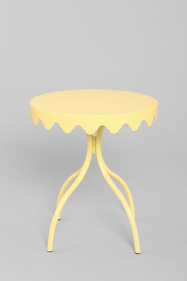 Eloise Scallop Side Table | Urban Outfitters