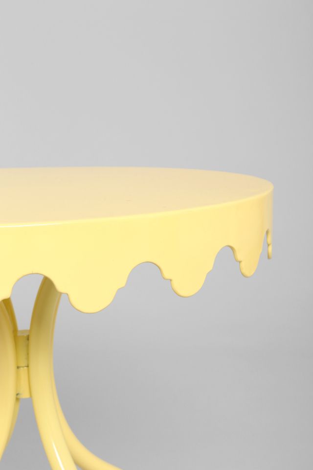 Eloise Scallop Side Table | Urban Outfitters