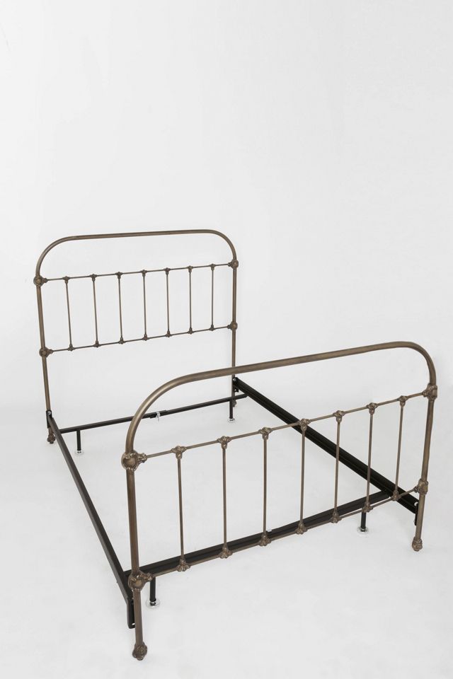 Callin Iron Bed | Urban Outfitters