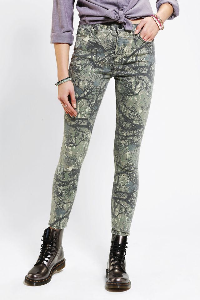 BDG Twig High-Rise Jean - Woods | Urban Outfitters Canada