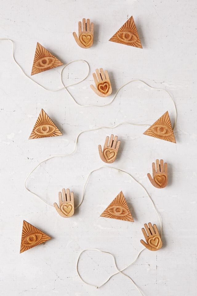 Icon Photo Clip String Set | Urban Outfitters Canada