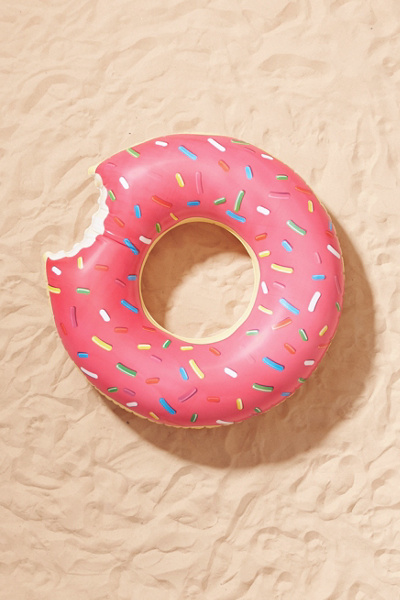 Pink Donut Pool Float | Urban Outfitters