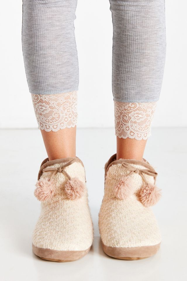 Mukluks Old Hollywood Amira Slipper | Urban Outfitters Canada