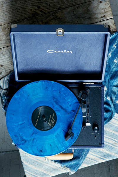 Crosley X UO Cruiser Briefcase Portable Vinyl Record Player | Urban ...