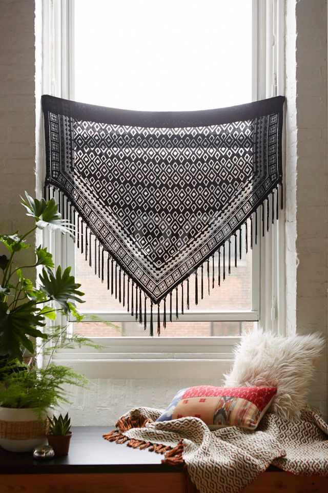 Burnout Velvet Fringe Window Valance | Urban Outfitters