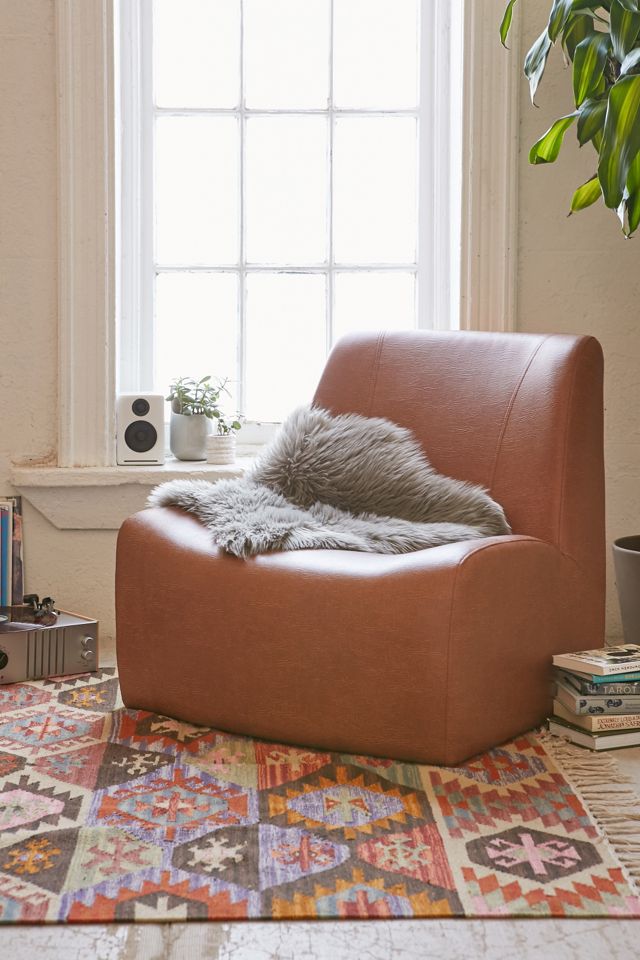 Griffin Chair | Urban Outfitters
