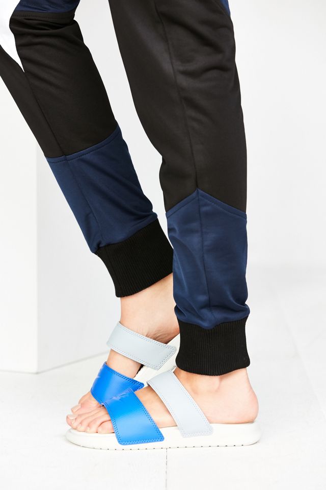 Nike Benassi BL Duo Ultra Slide | Urban Outfitters