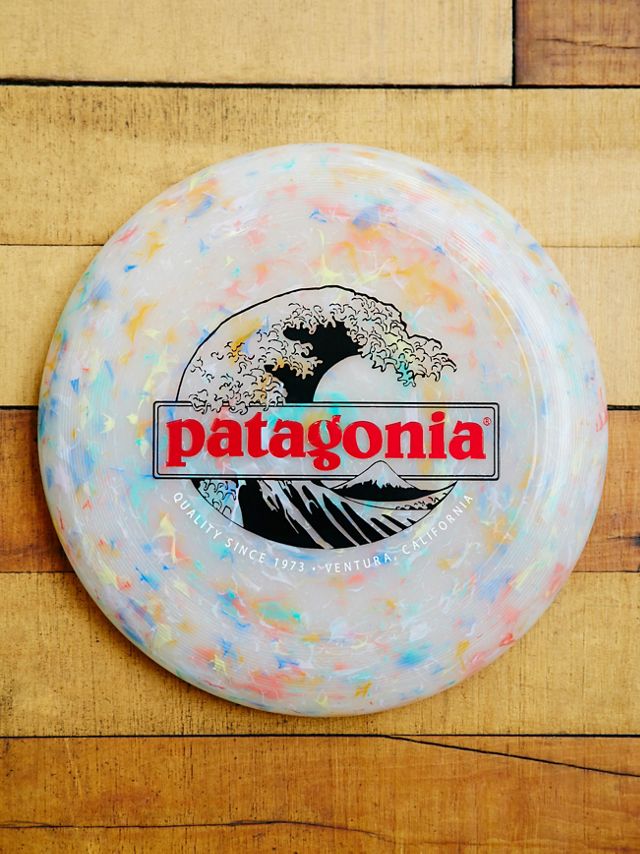 Patagonia Recycled Plastic Flying Disc | Urban Outfitters