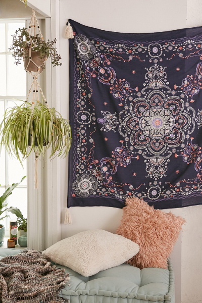 Plum & Bow Seren Lace Medallion Tapestry | Urban Outfitters