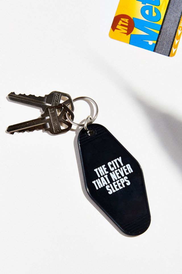 UO Souvenir NYC Key Tag | Urban Outfitters
