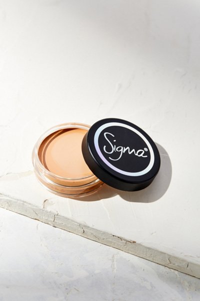 Sigma Beauty Lip Concealer | Urban Outfitters