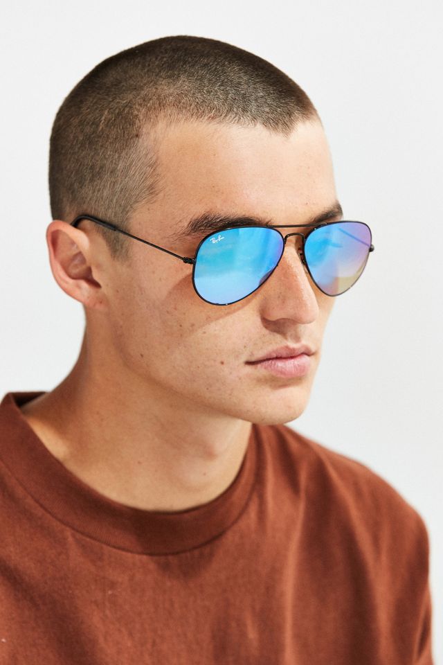 Ray-Ban Large Metal Aviator Sunglasses | Urban Outfitters