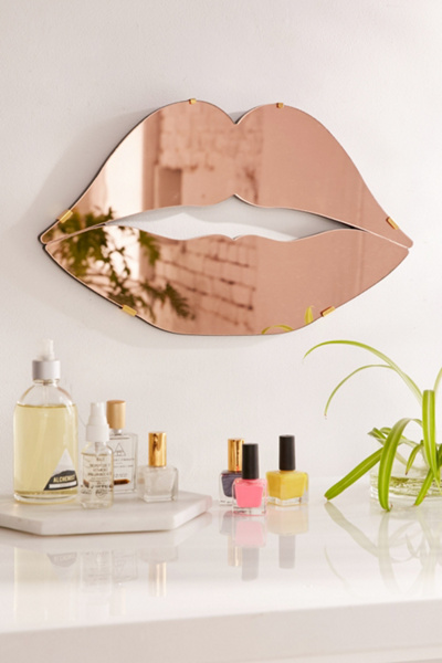 Lips Mirror | Urban Outfitters Canada