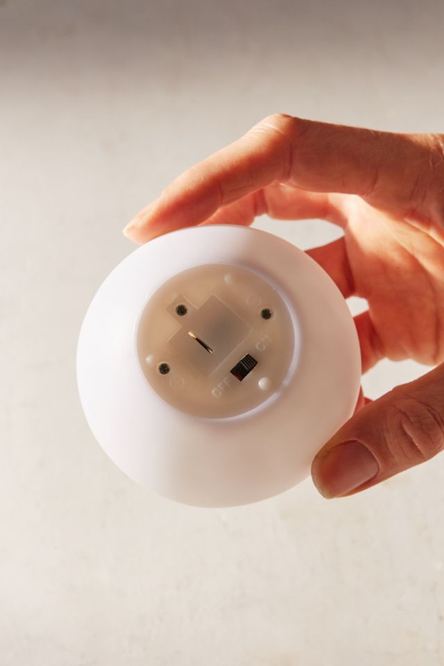 UO Exclusive Blind Box LED Orb Light | Urban Outfitters