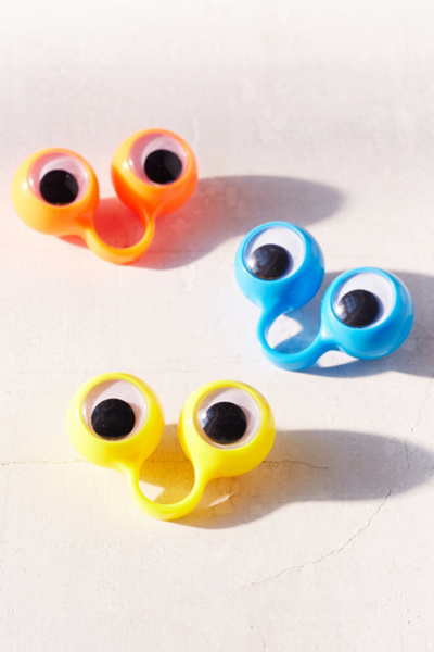 UO Exclusive Blind Box Hand-sel Figure | Urban Outfitters Canada