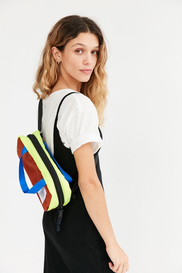 Topo Designs Minimal Hip Pack Belt Bag | Urban Outfitters Canada