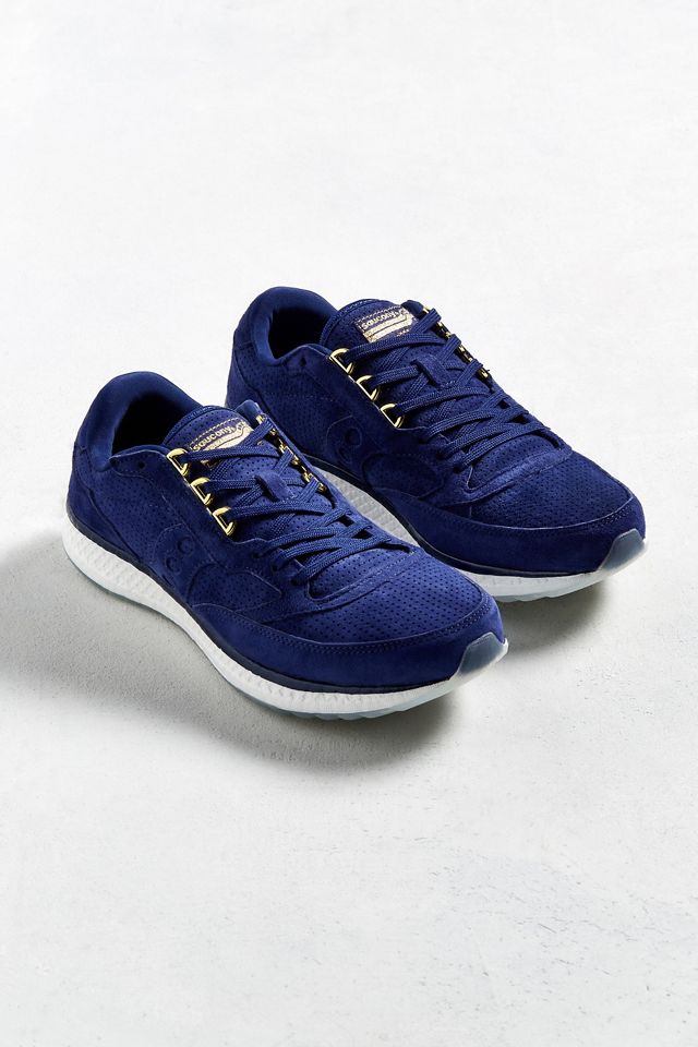 Saucony Freedom Runner Sneaker | Urban Outfitters
