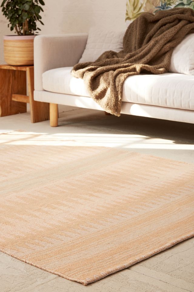 Mason Woven Rug | Urban Outfitters
