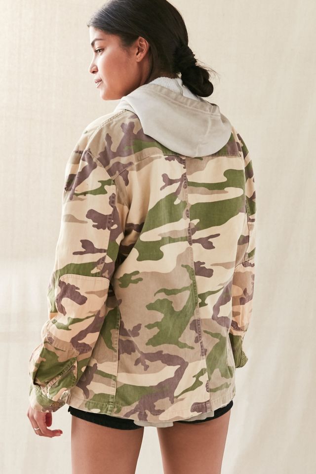 Vintage Italian Military Camo Jacket | Urban Outfitters