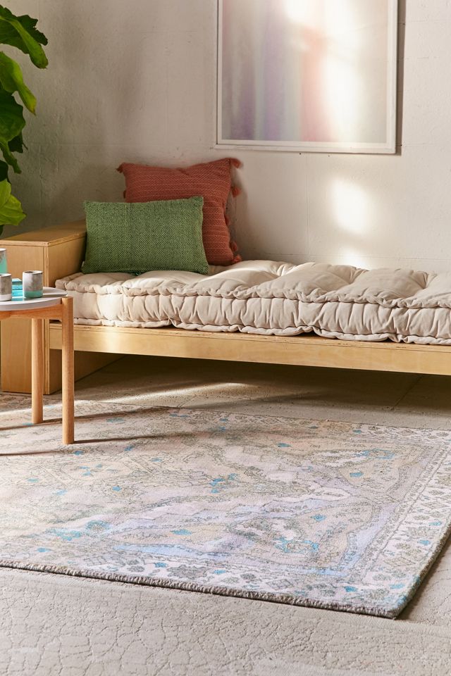 Lantana Printed Tufted Rug | Urban Outfitters