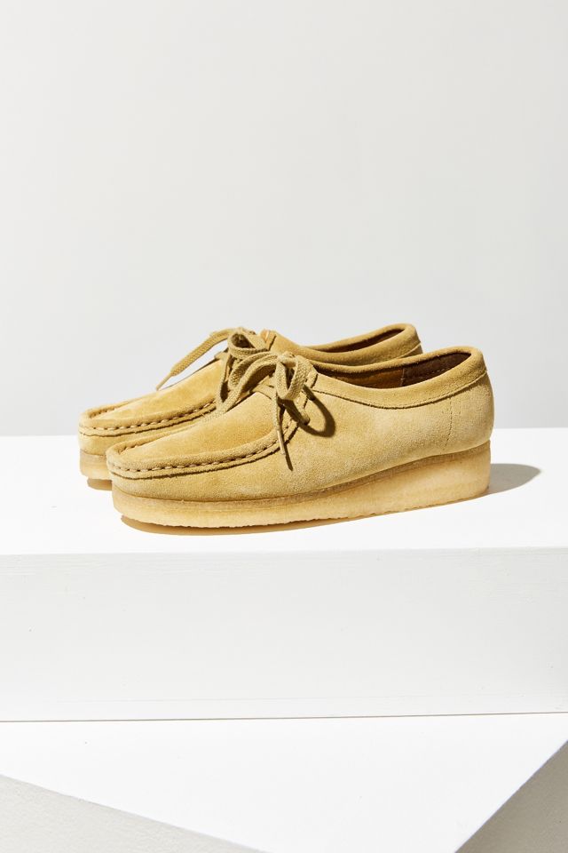 Clarks Wallabee Moccasin | Urban Outfitters