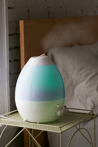 Bell And Howell Color-Changing Humidifier | Urban Outfitters