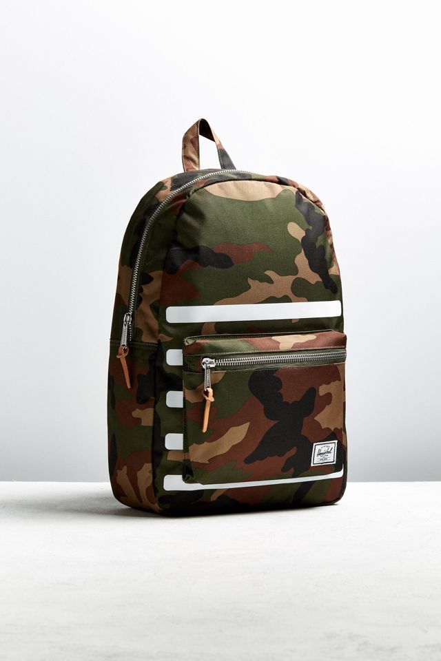 Herschel Supply Co. Settlement Offset Camo Backpack | Urban Outfitters
