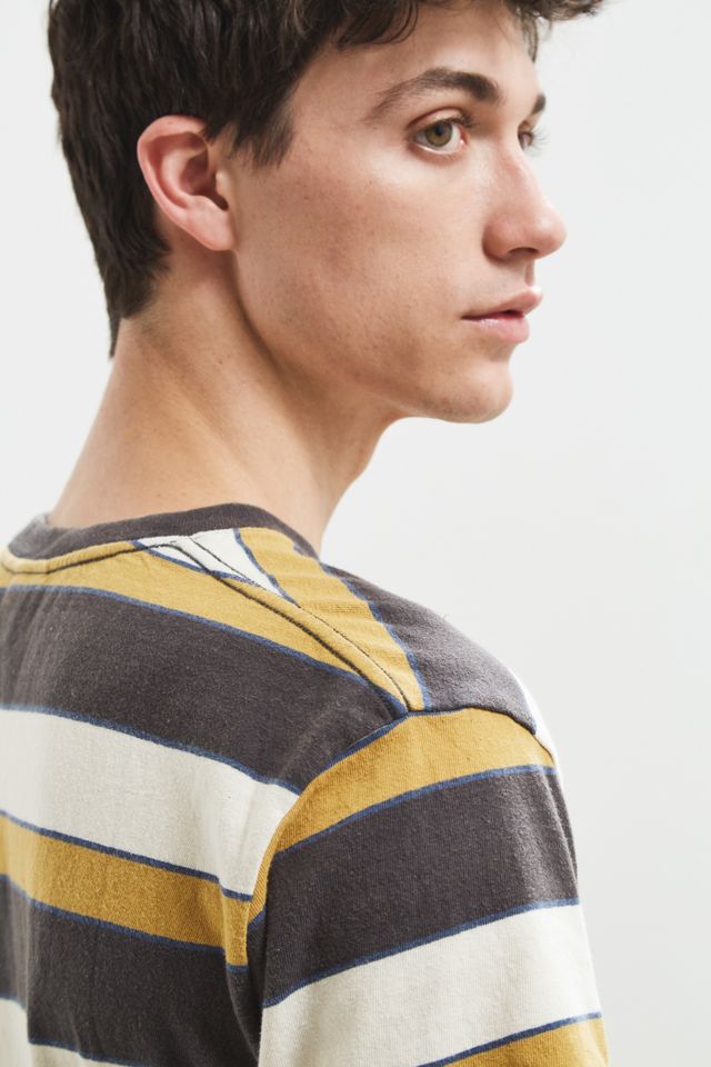 Insight Breakers Tee | Urban Outfitters