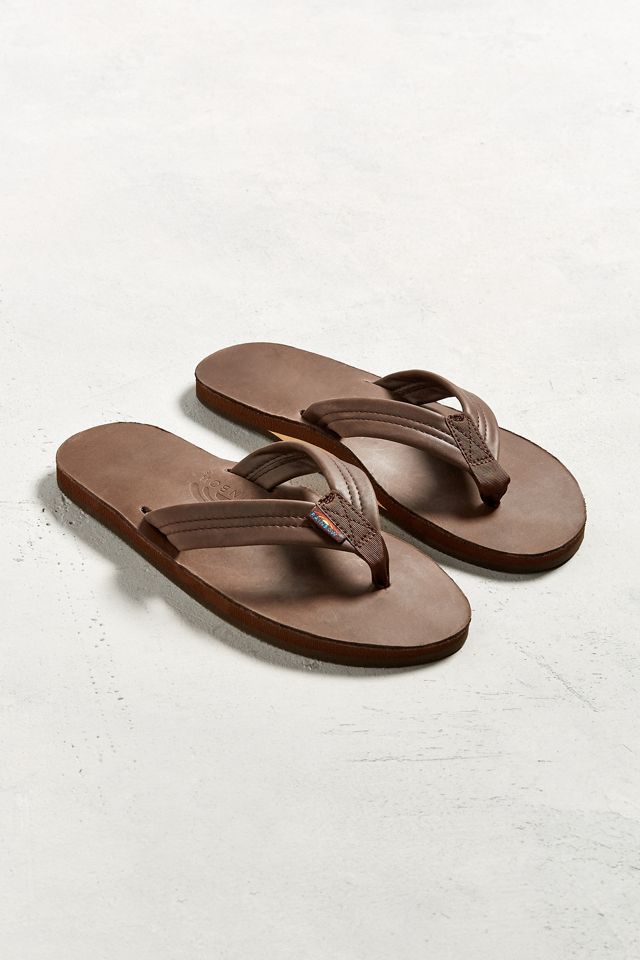 Rainbow Classic Leather Flip-Flop | Urban Outfitters