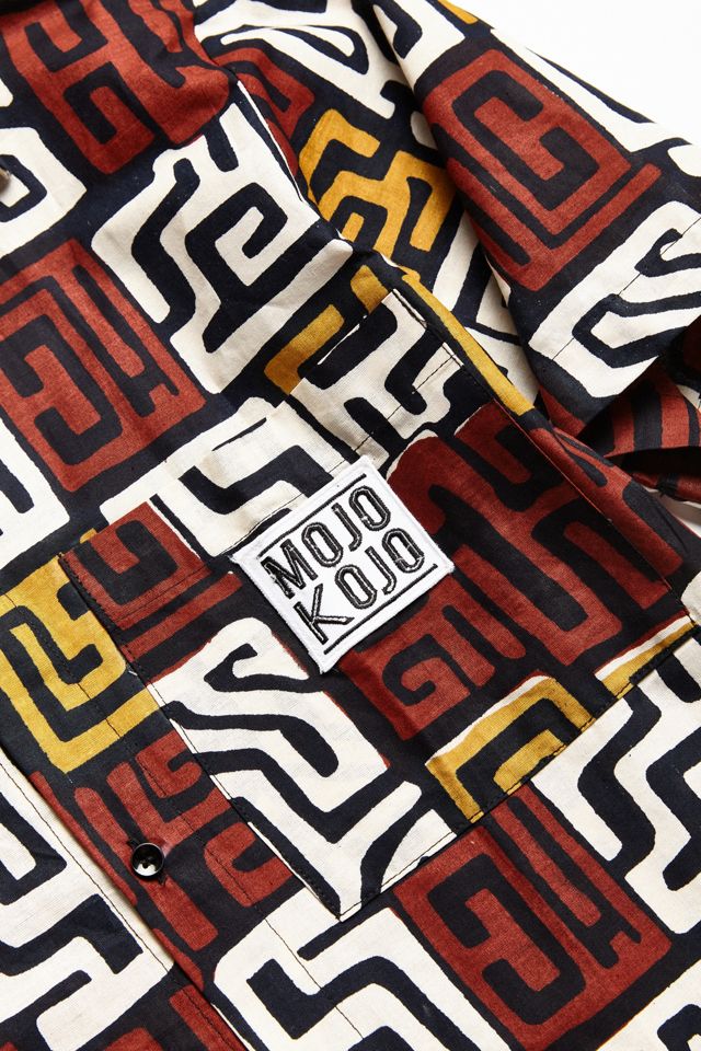 Mojo Kojo Maz Print Short Sleeve Button-Down Shirt | Urban Outfitters