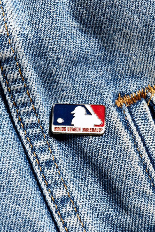 Vintage MLB Logo Pin | Urban Outfitters Canada