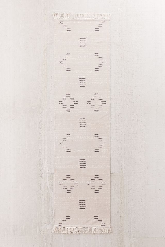 Cayler Geo Print Rug | Urban Outfitters