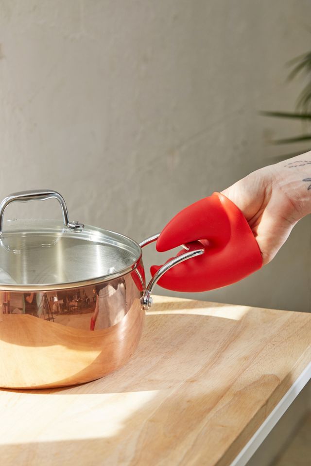 Lobster Claw Pot Pincher Set | Urban Outfitters