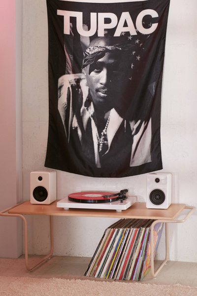 2Pac Poster Tapestry | Urban Outfitters Canada