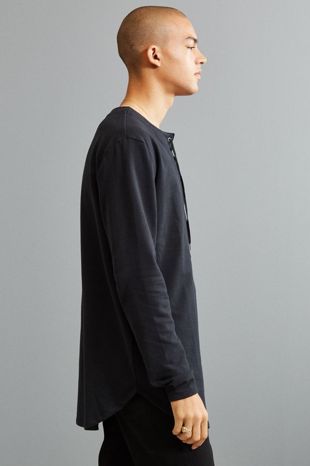 UO Julian Lace-Up Henley Long Sleeve Tee | Urban Outfitters Canada UO Julian Lace-Up Henley Long Sleeve Tee | Urban Outfitters Canada
