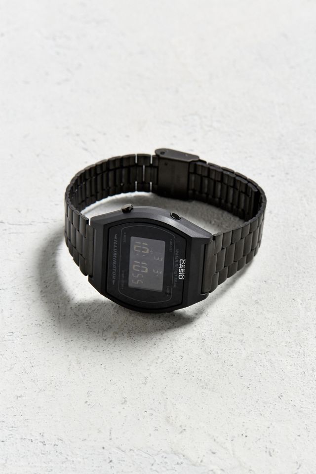 Casio Vintage Digital Watch | Urban Outfitters
