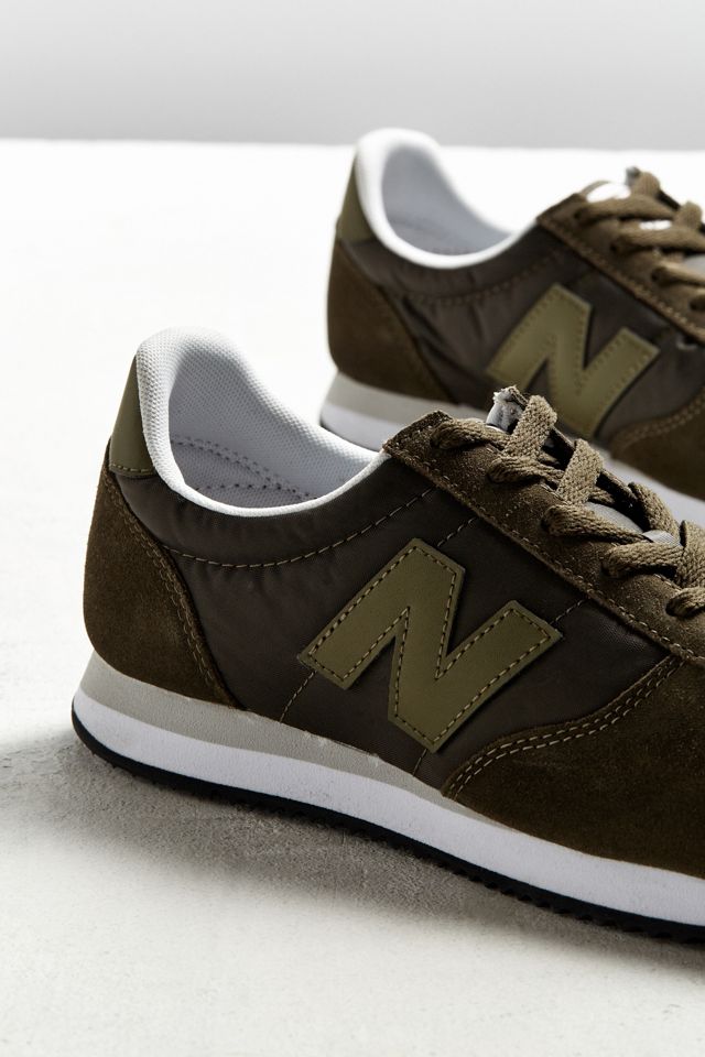 New Balance 220 Sneaker | Urban Outfitters