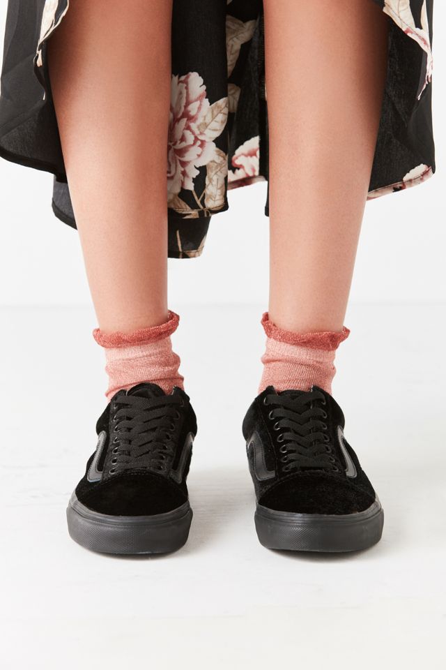 Vans Velvet Old Skool Sneaker | Urban Outfitters